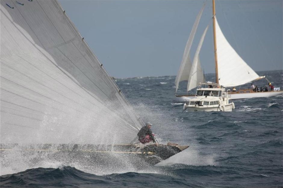 Yacht SHAMROCK V, Classic J Class | CHARTERWORLD Luxury Superyacht Charters